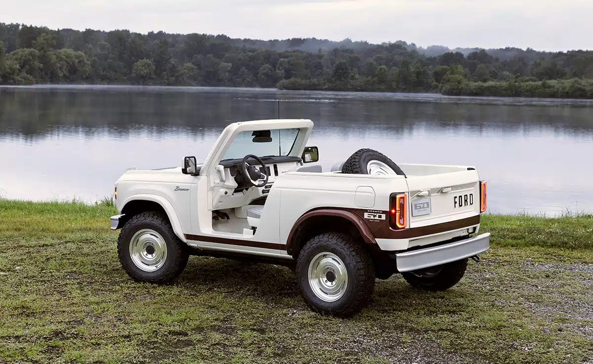 From Old School to New School: One-of-a-Kind Ford Bronco Roadster ...